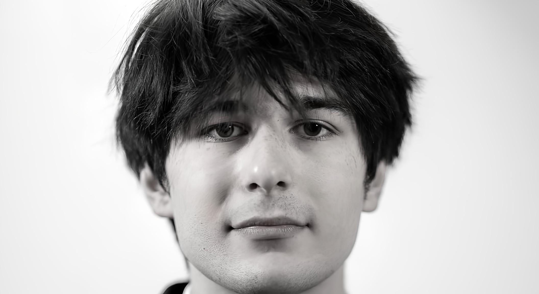 A Villa Bertelli il concerto di Adam Adov