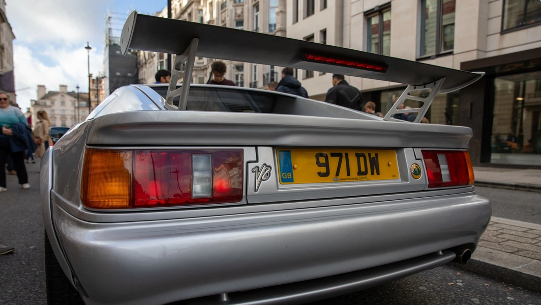 6 iconic British kit and classic sports cars