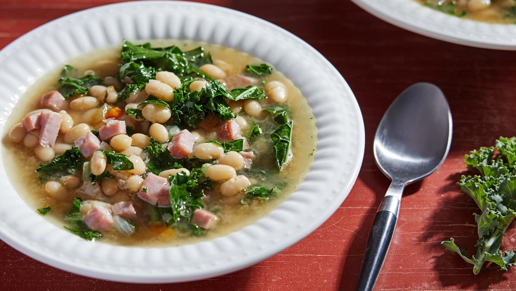 9 slow cooker bean soups for hearty meals