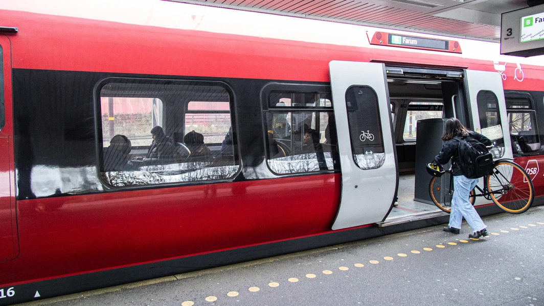 16 cities with exceptional public transit systems