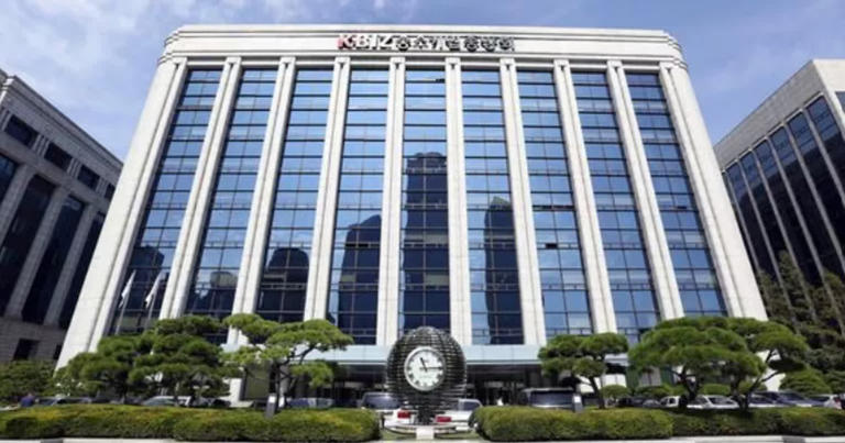 중기중앙회, LG CNS·메가존과 제조업 AI 전환 지원