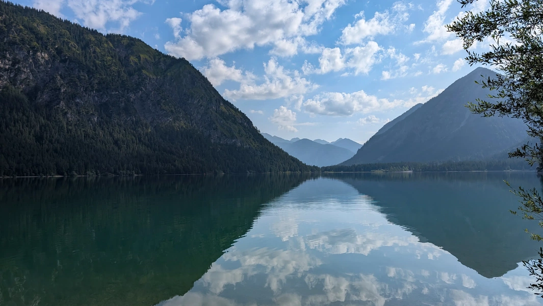 12 calming images that promote relaxation