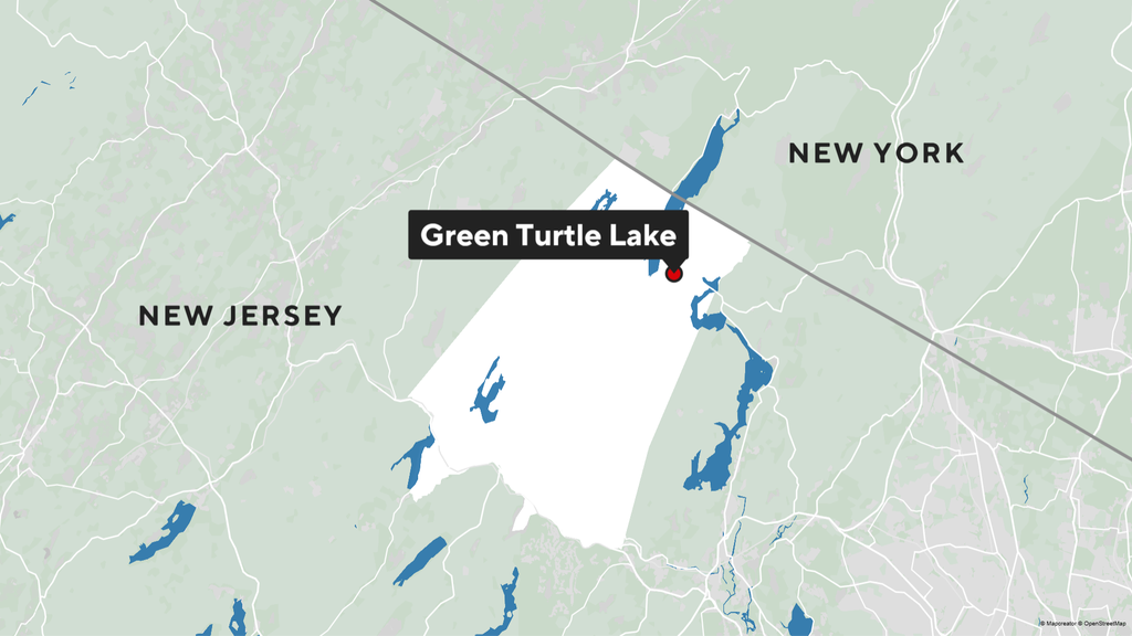 Jet crashes into lake in West Milford, New Jersey