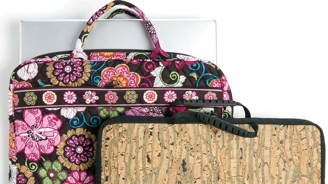 11 essentials for a well-organized work bag