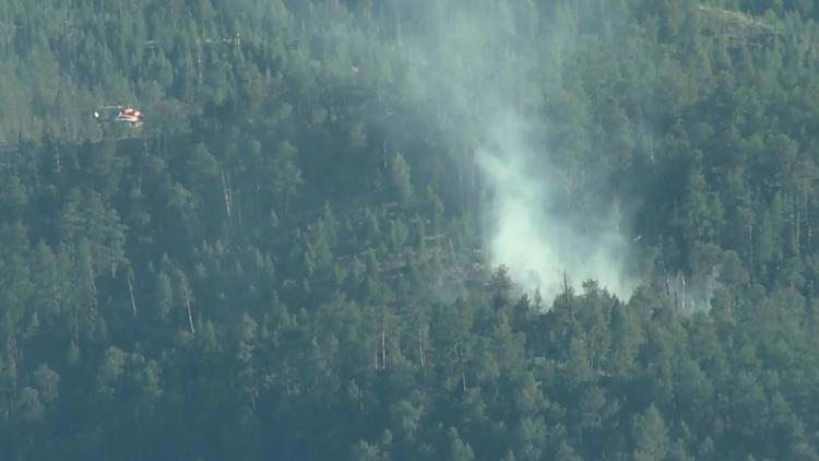 Evacuation warning lifted after lightning sparks wildfire in Douglas County