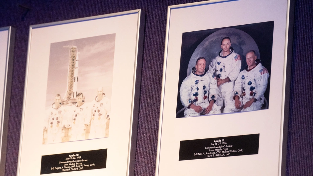 6 historic moments from Apollo 11