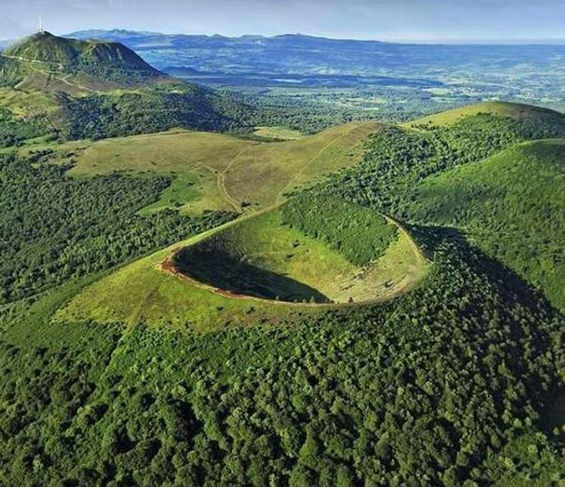 14 scenic regions shaped by ancient volcanoes and lava fields