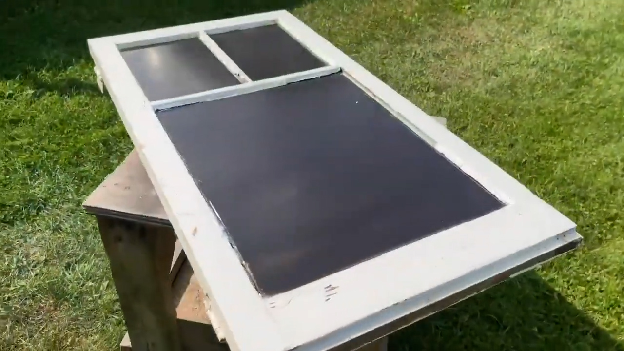 Glass to mirror magic: DIY upcycle with mirror spray paint