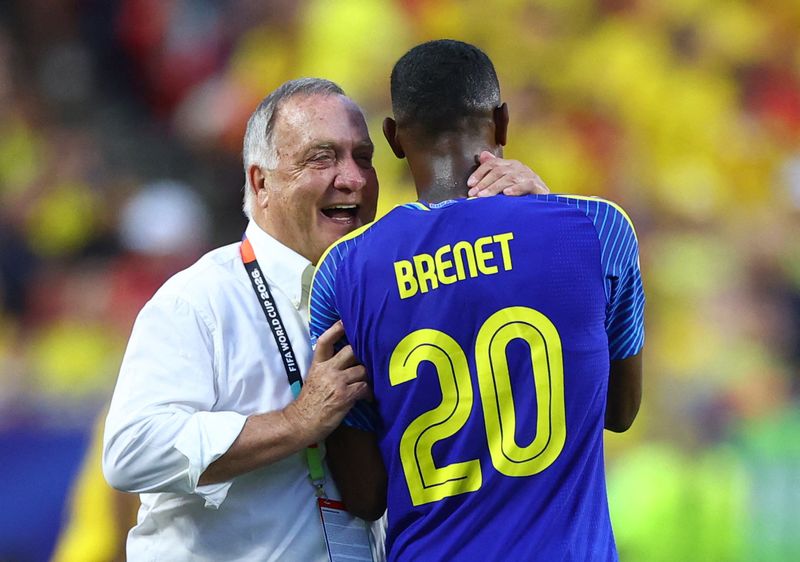 Soccer-'They fought like lions': Advocaat proud after Curacao earn ...