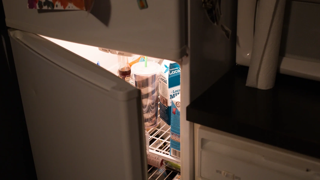Troubleshooting a refrigerator that won’t cool