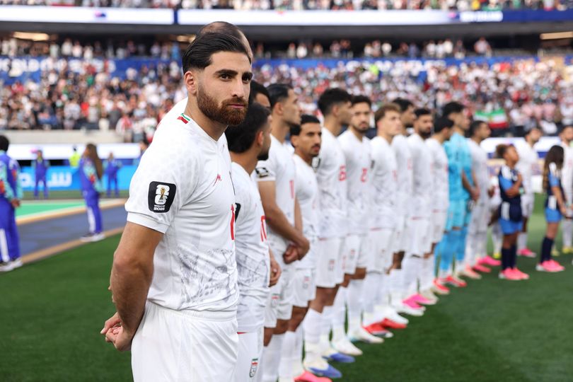 Iran stars leave emotional handwritten note in World Cup locker room