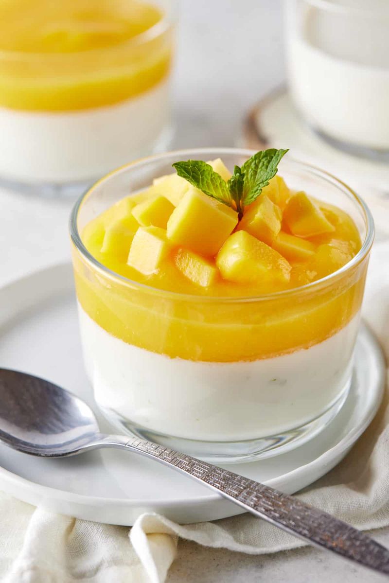 18 mango desserts that taste like sunshine in every spoonful
