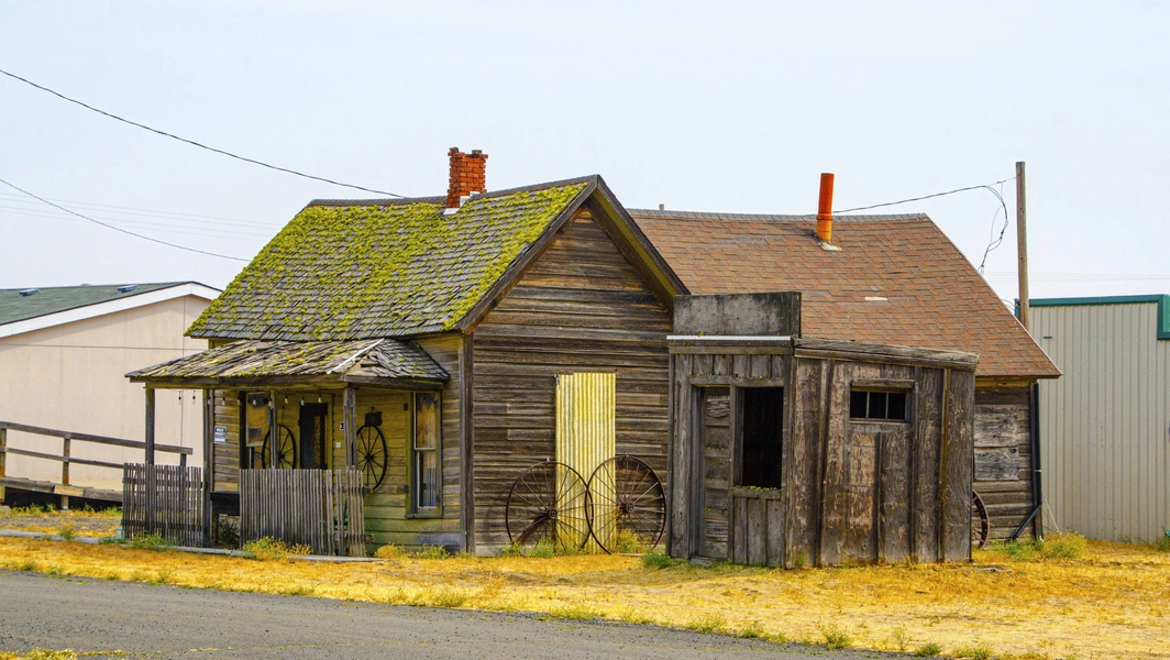 Exploring historic Halfway and its scenic surroundings