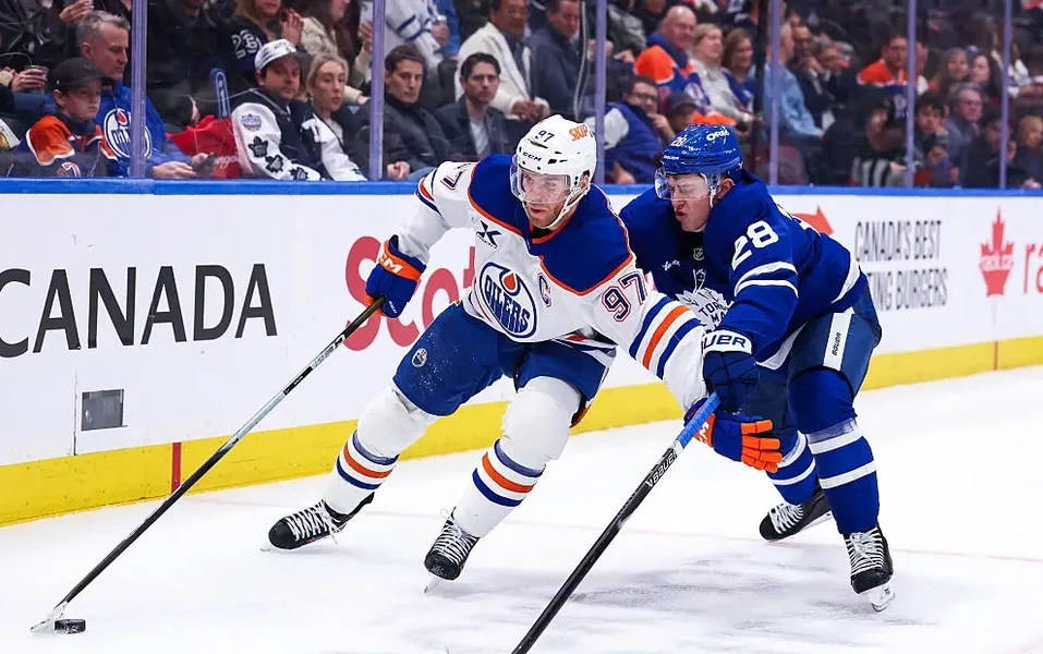 NHL clears Babcock as Oilers face roster exits