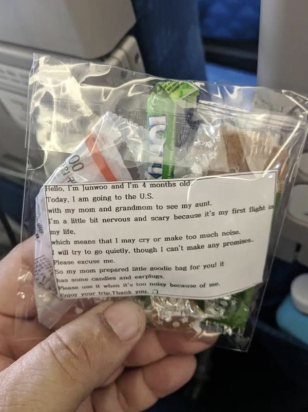 Mother gives 200 goodie bags before flying with her 4-month-old, and ...