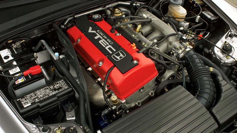 How Honda engineered the F20C for 9,000 RPM without killing it