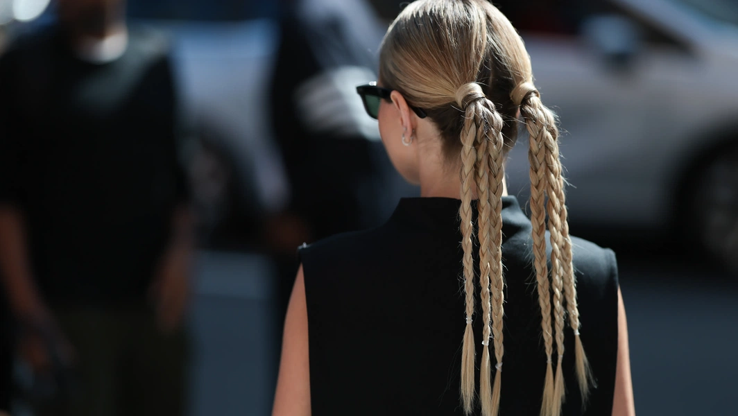 13 creative ponytail styles and volume tricks