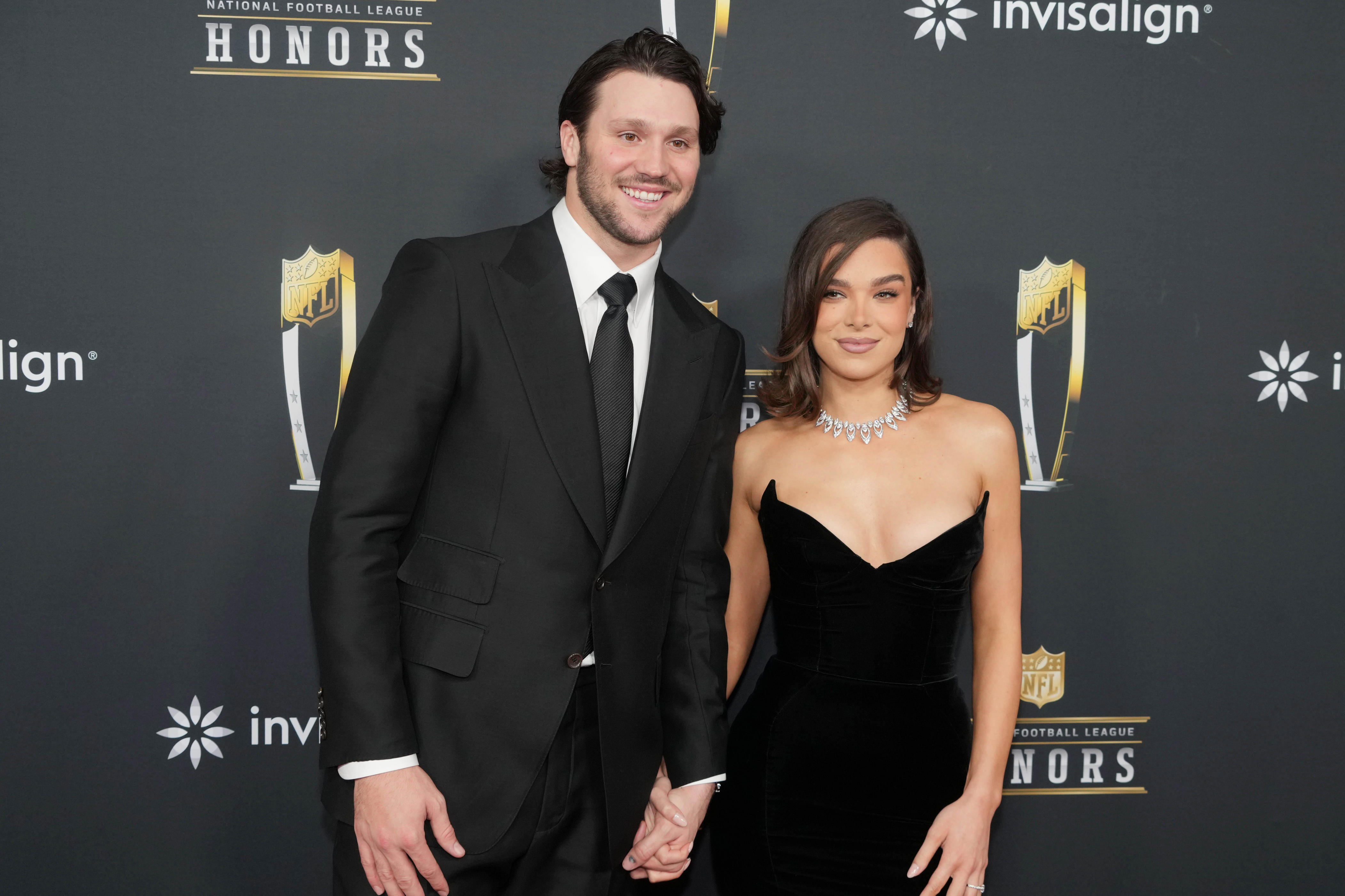 Josh Allen, Hailee Steinfeld reveal baby girl’s name in heartfelt letter