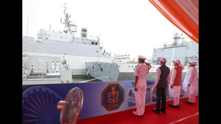 Modi commissions 3 indigenous frontline naval ships, says strong ...