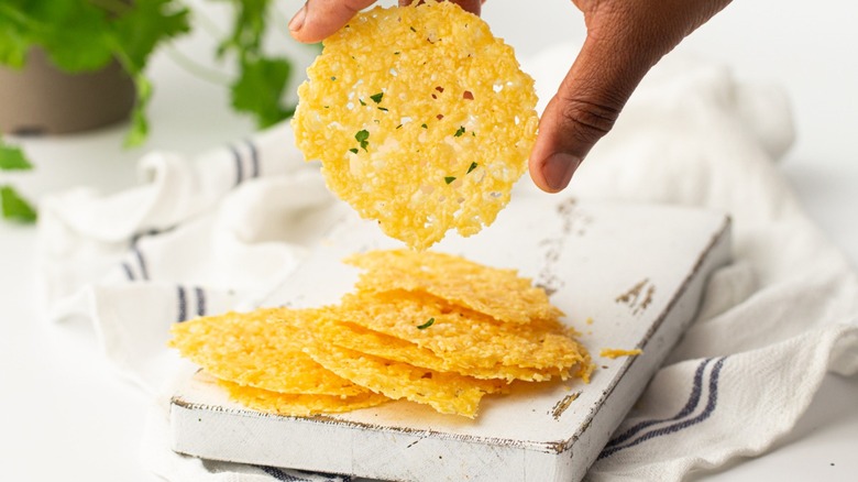 Keto parmesan crisps recipe