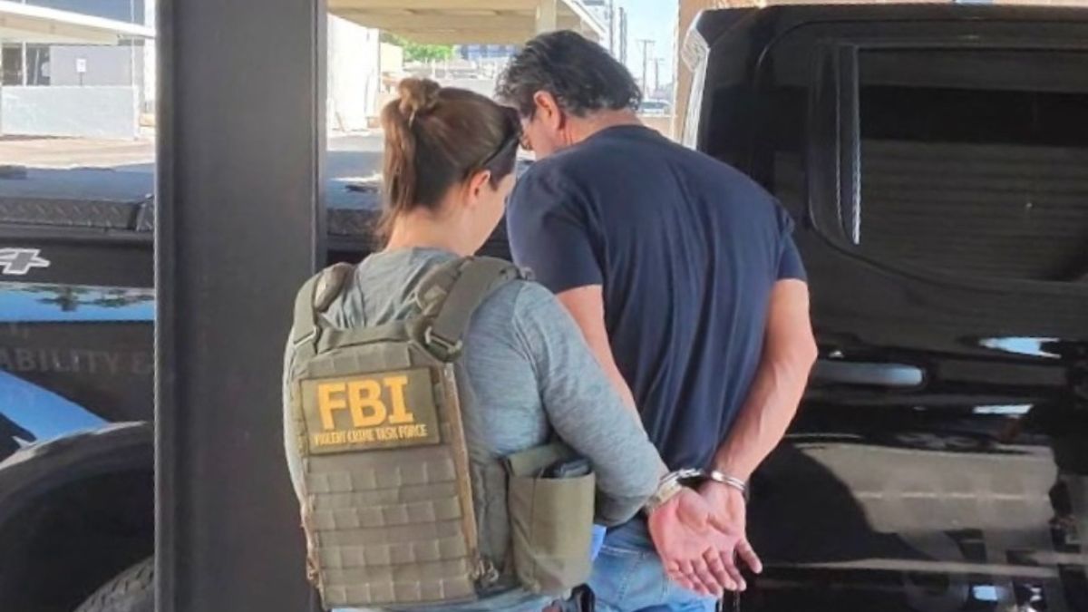 Man convicted of child abuse crimes arrested in Arizona after months on ...