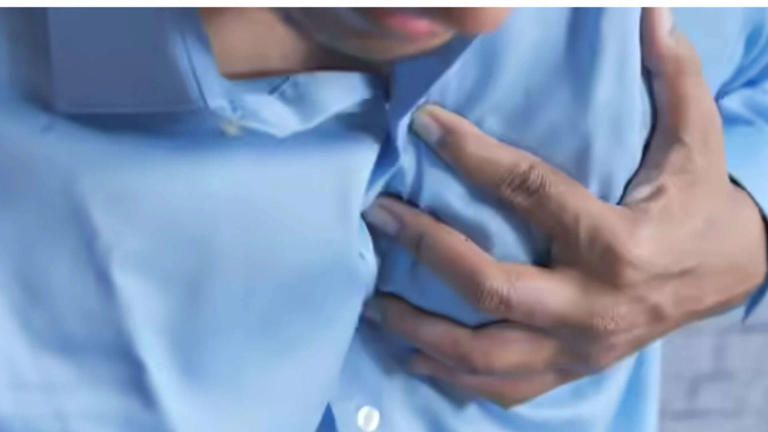 'Complained of left arm pain': Kerala expat collapses, dies of cardiac ...