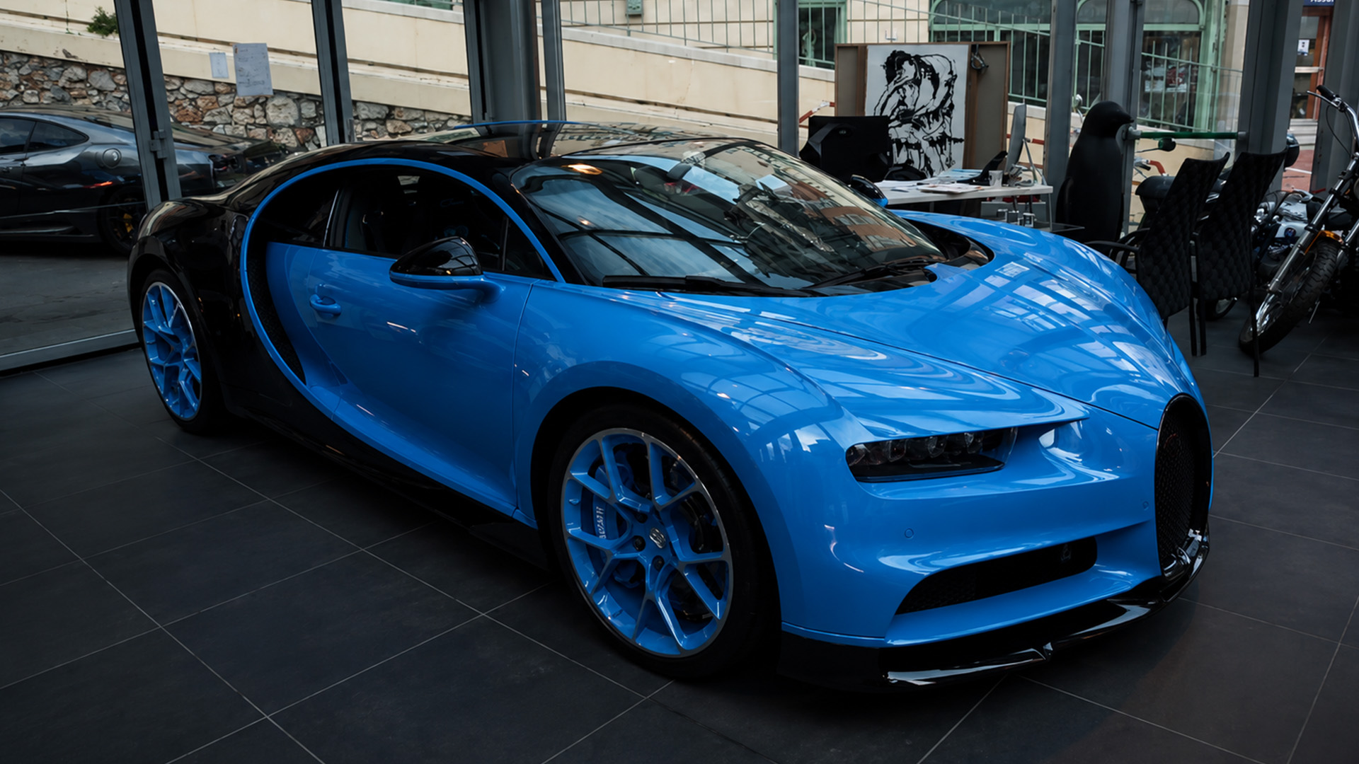 Exploring a multi-million pound Bugatti Chiron