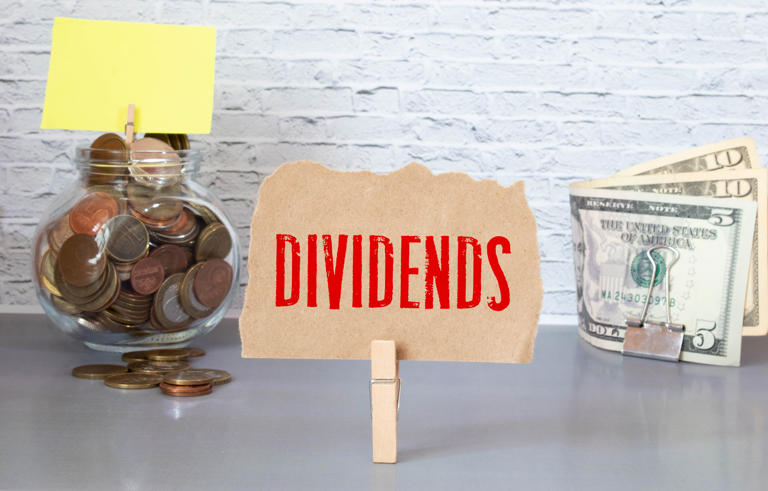 2 top-tier dividend ETFs that complement each other well to invest in ...