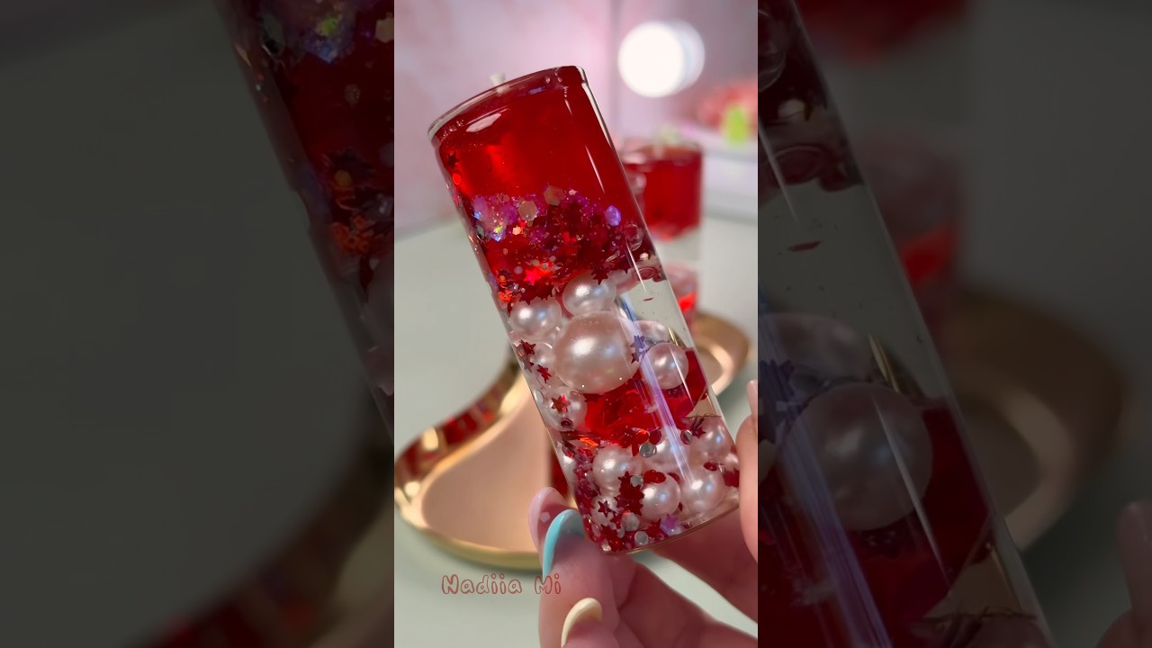 These mini red water candles are stunning 😍 ️