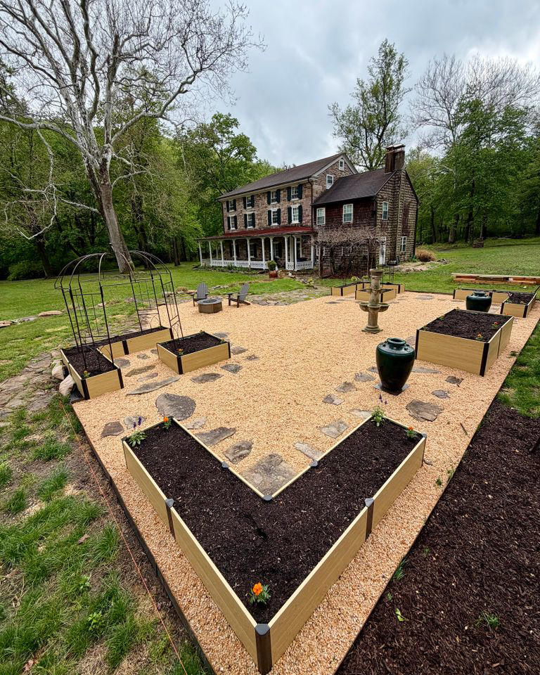 Family buys abandoned 1830s house and spends $15K turning pool full of ...