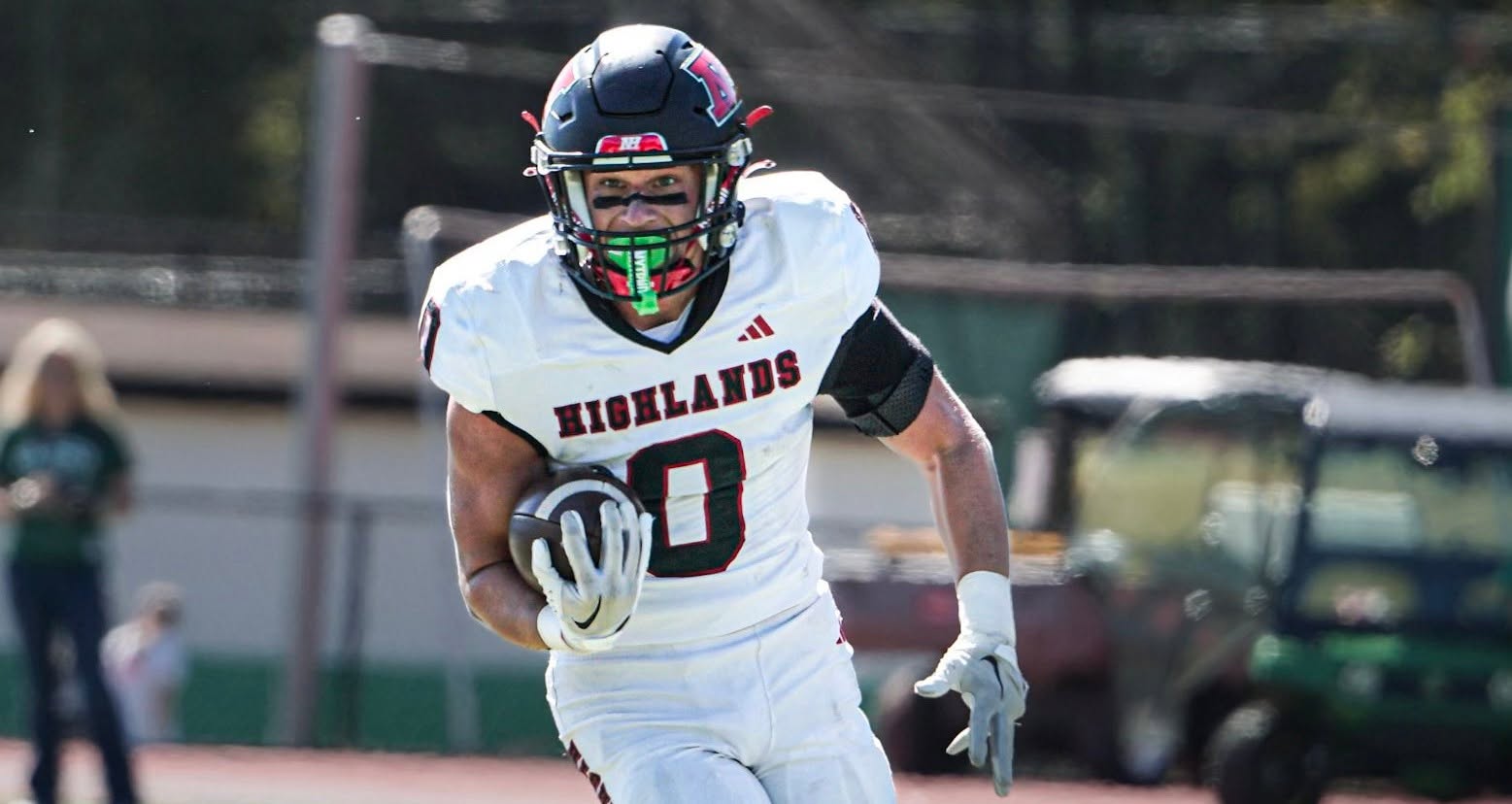 2027 safety Tucker Kanning commits to the Black Knights