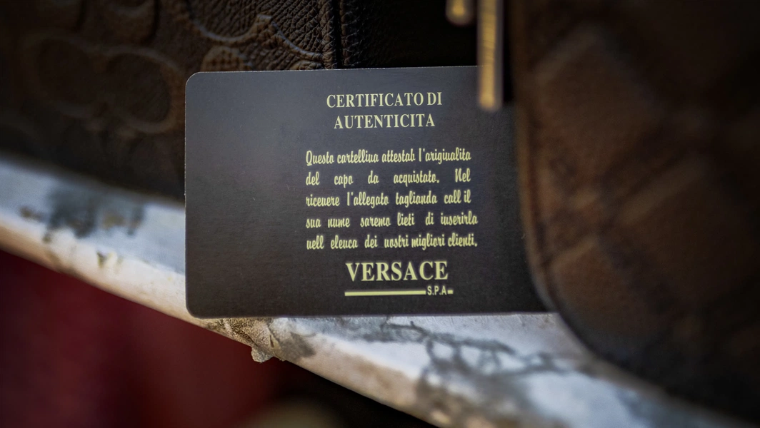 Valuing and selling 2000s designer handbags