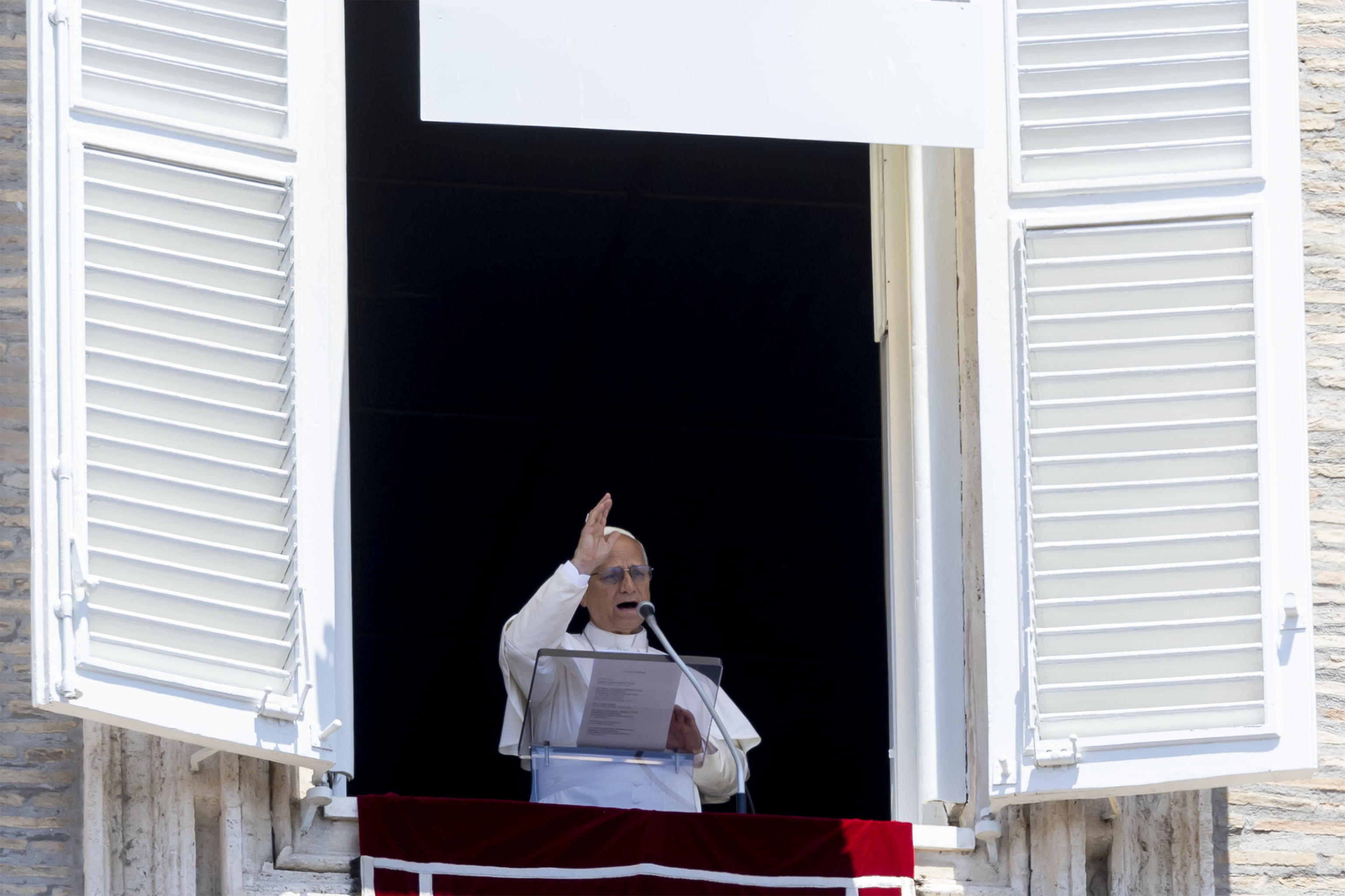 Il Papa sui rifugiati, nessuno può voltarsi dall'altra parte