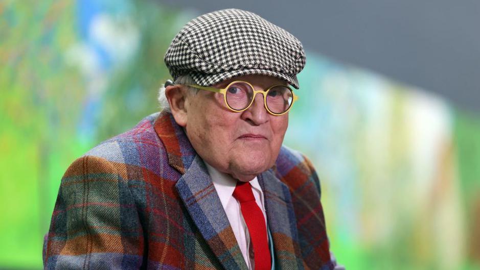 Signed Hockney print found in a book sells for £41K