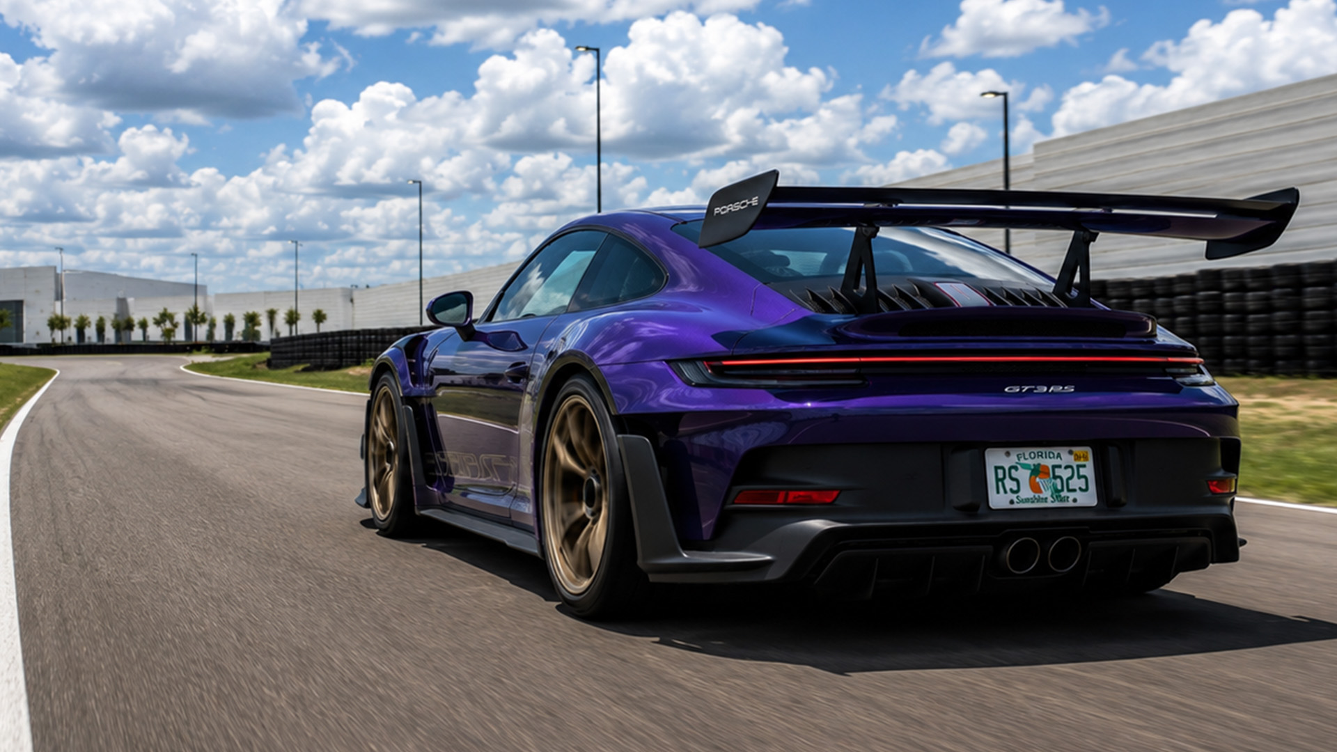 Can I handle Tavarish’s famous Porsche GT3?