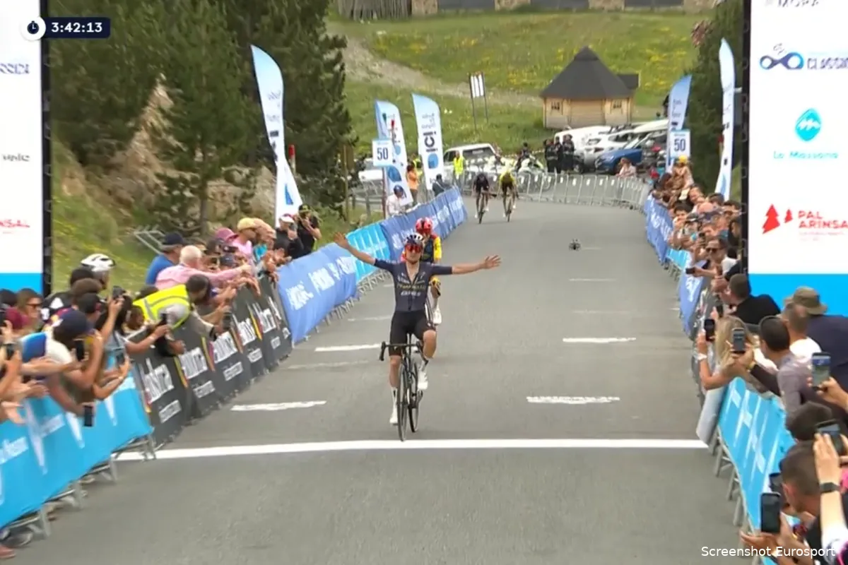 Pidcock klopt Kuss dankzij superknecht Harper en wint Andorra MoraBanc ...