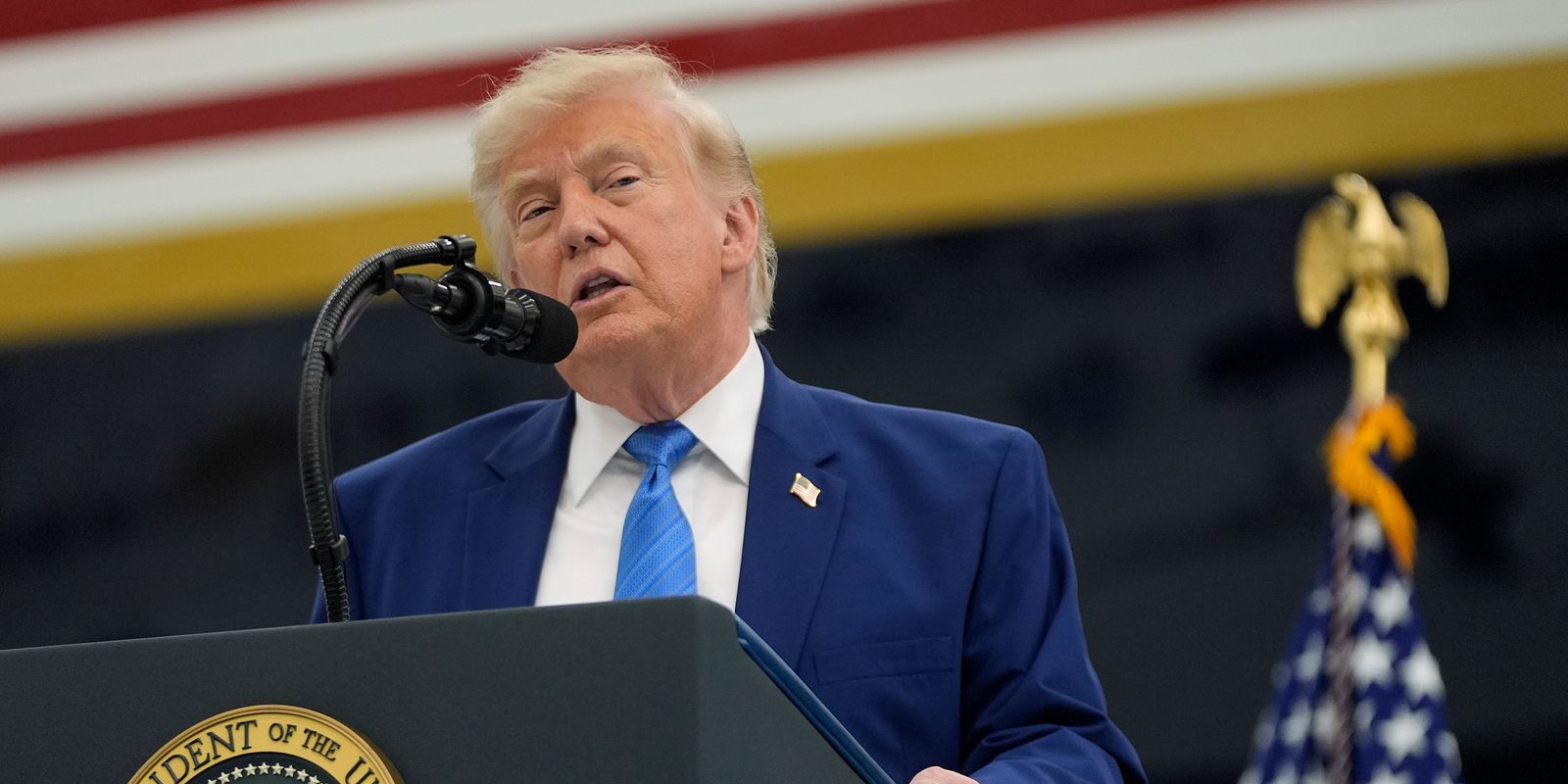 Trump hävdar att Starmer kommer avgå: ”Önskar honom väl”