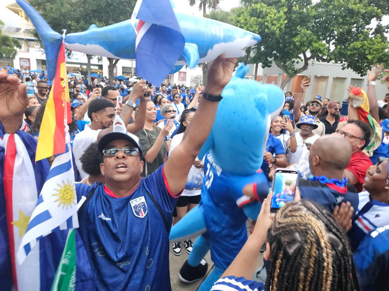 “Nos ki ta manda”. Funaná e Cachupa na festa de Cabo Verd...