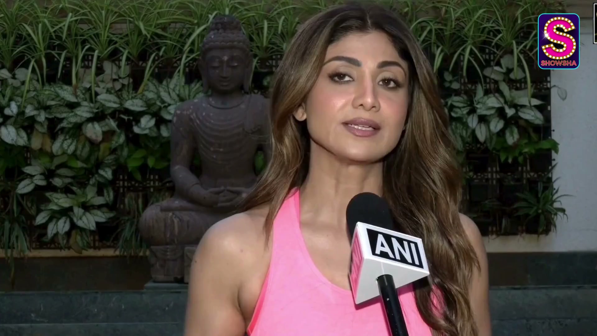 International Yoga Day: Shilpa Shetty, Suniel Shetty reveal yoga's ...