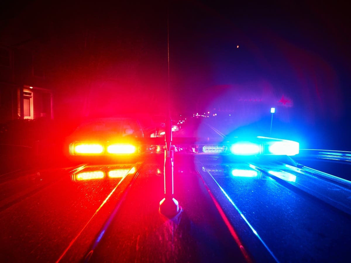 Teen fatally shot in PG County, police search for suspect