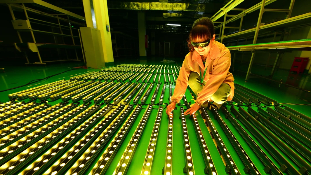 LED lighting efficiency, longevity, and environmental impact