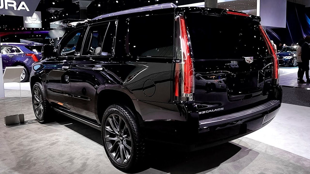 Cadillac Escalade Sport Edition shows bold styling