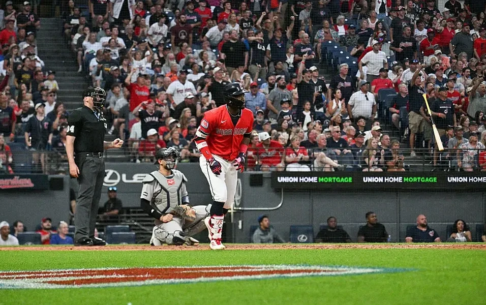 Yankees, Guardians eye star veterans in trade push
