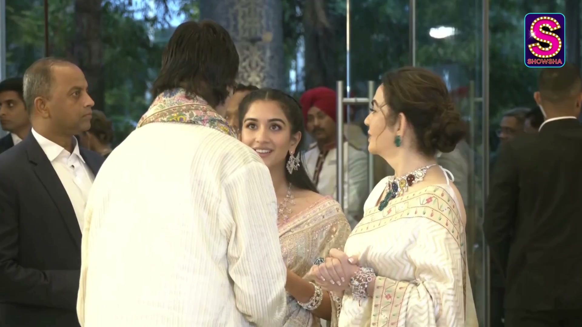 Amitabh Bachchan, Farhan Akhtar, Ranbir Kapoor & More BTown Celebs ...