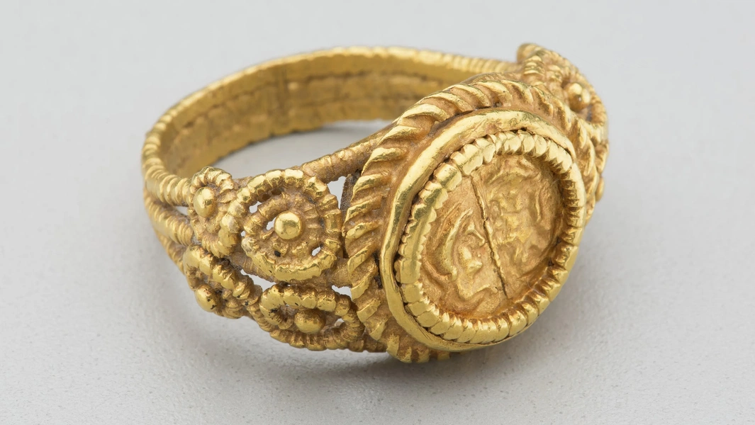 Remarkable Roman artifacts unearthed by chance