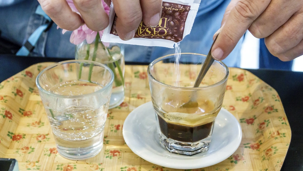 9 coffee add-ins ranked for health impact