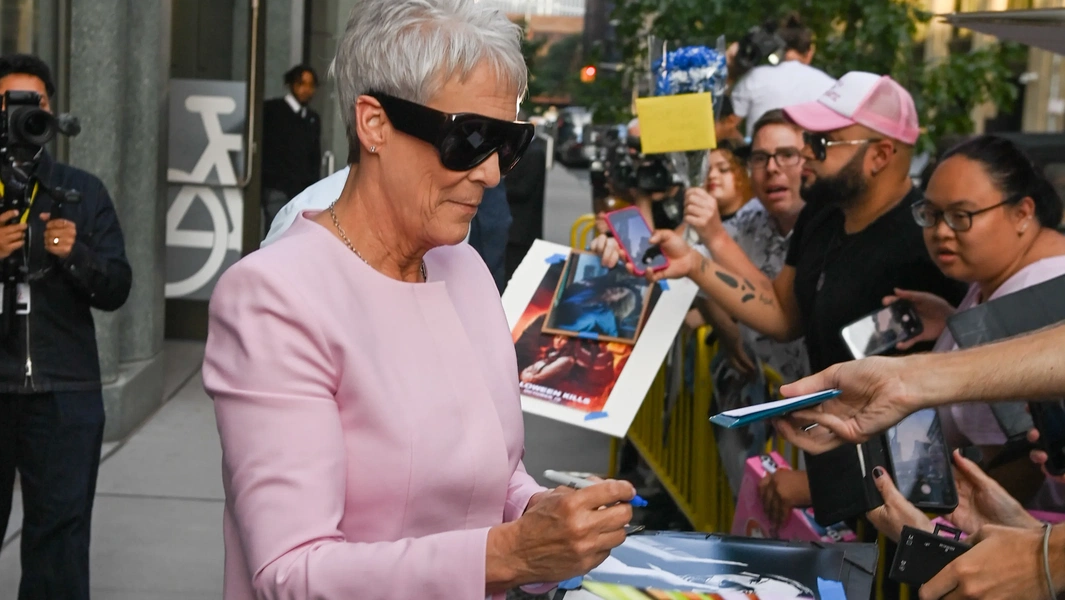 Jamie Lee Curtis and Mariska Hargitay’s lifelong bond