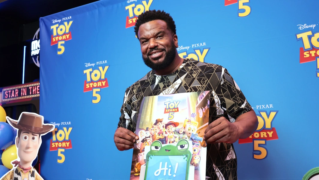 4 new characters in Toy Story 5