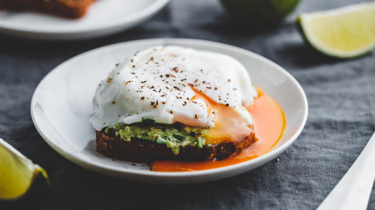 Hunt down this vintage thrift store tool for easier poached eggs