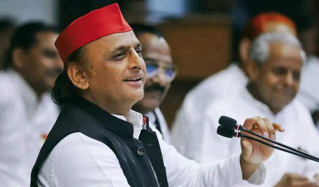 Akhilesh Yadav critiques Yogi Adityanath's comments on Ram Temple ...